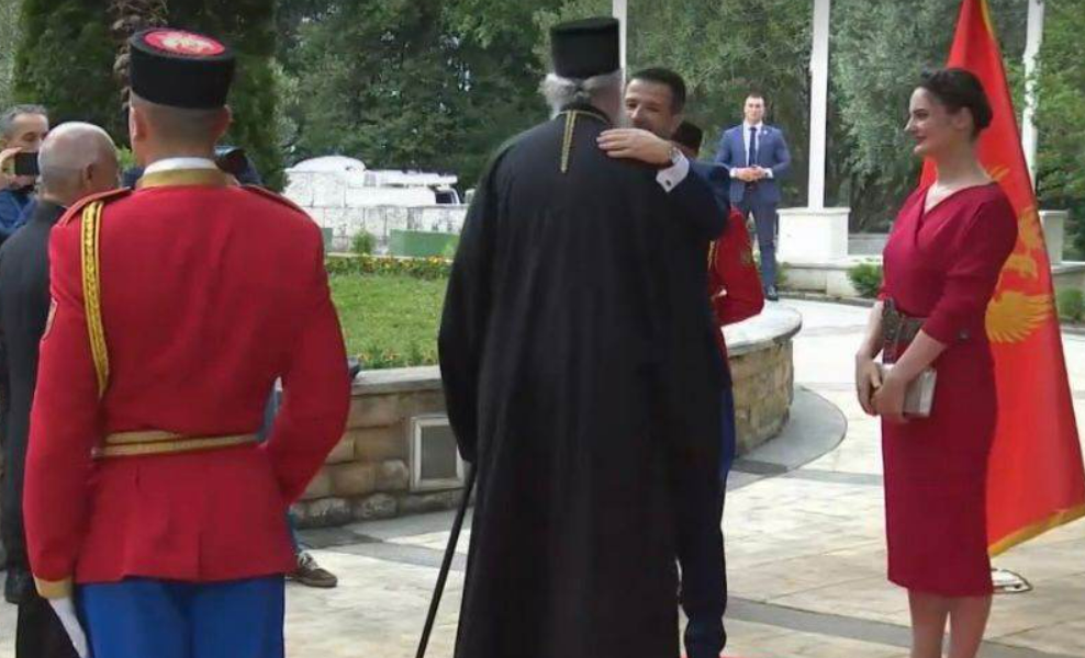 Čovjek iz sjenke – Portal Luca